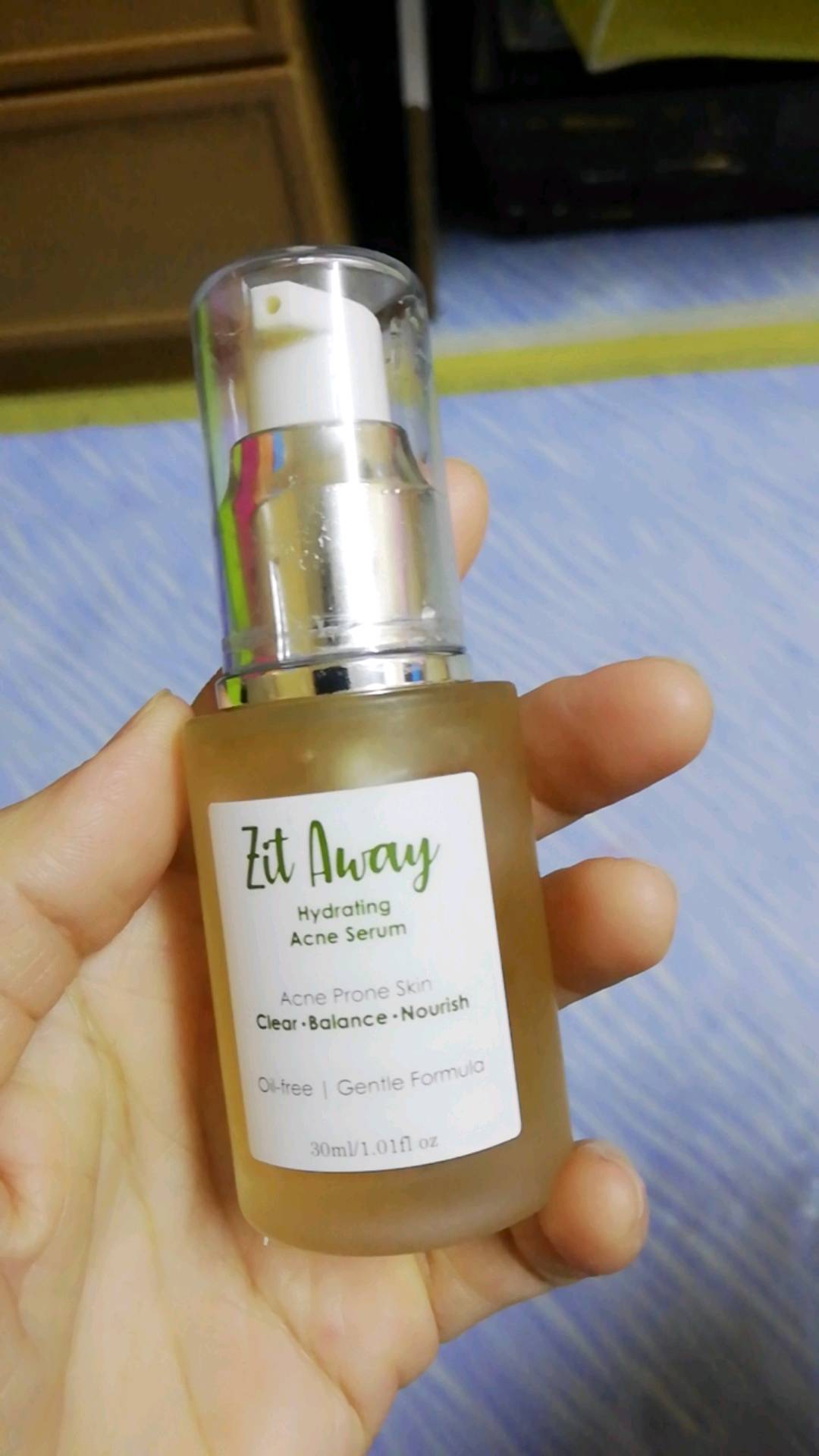 Zit Away Hydrating Acne Serum – TSL The Skin Lovers